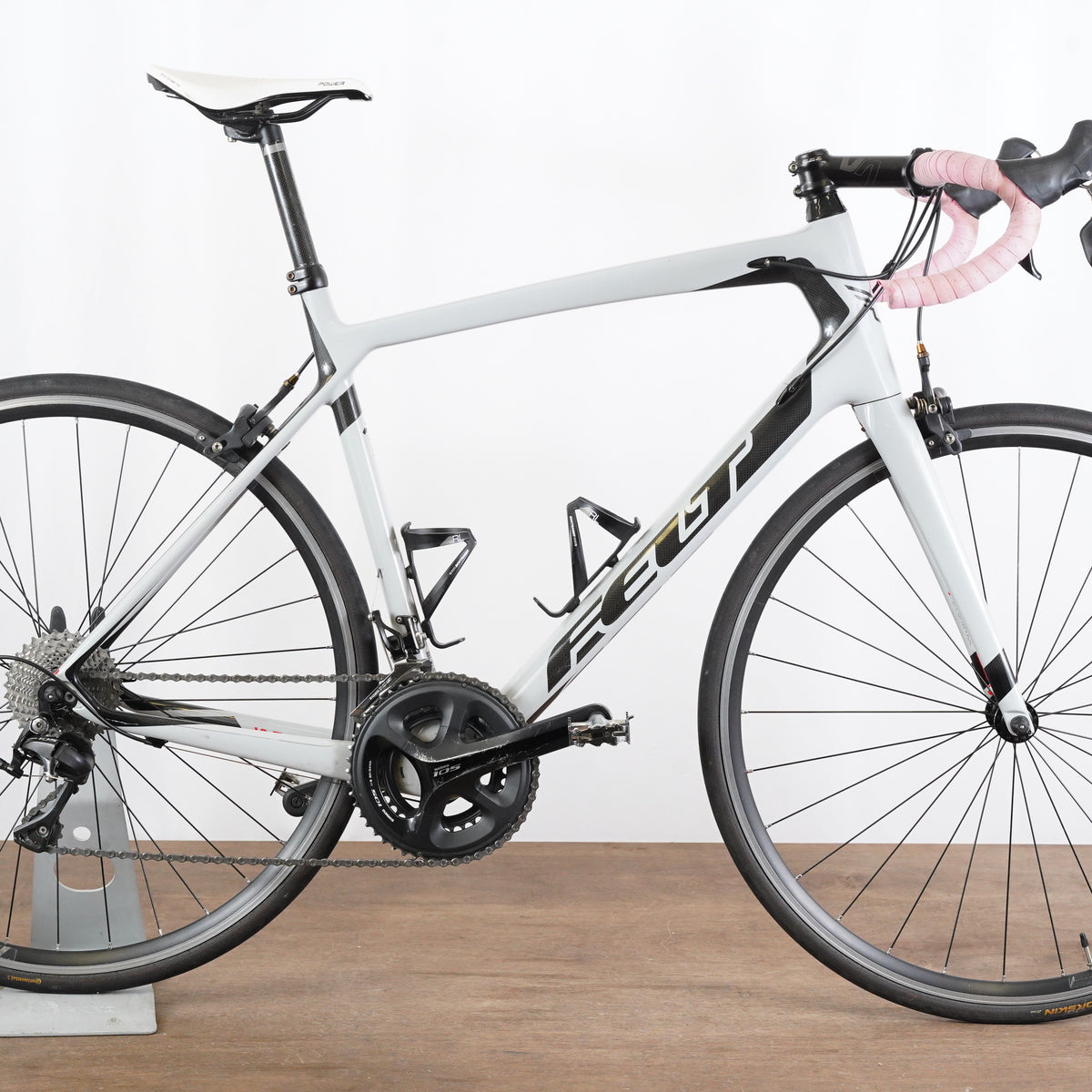 58cm Felt Z5 Shimano 105 Carbon Rim Brake Road Bike – Elevate Cycling