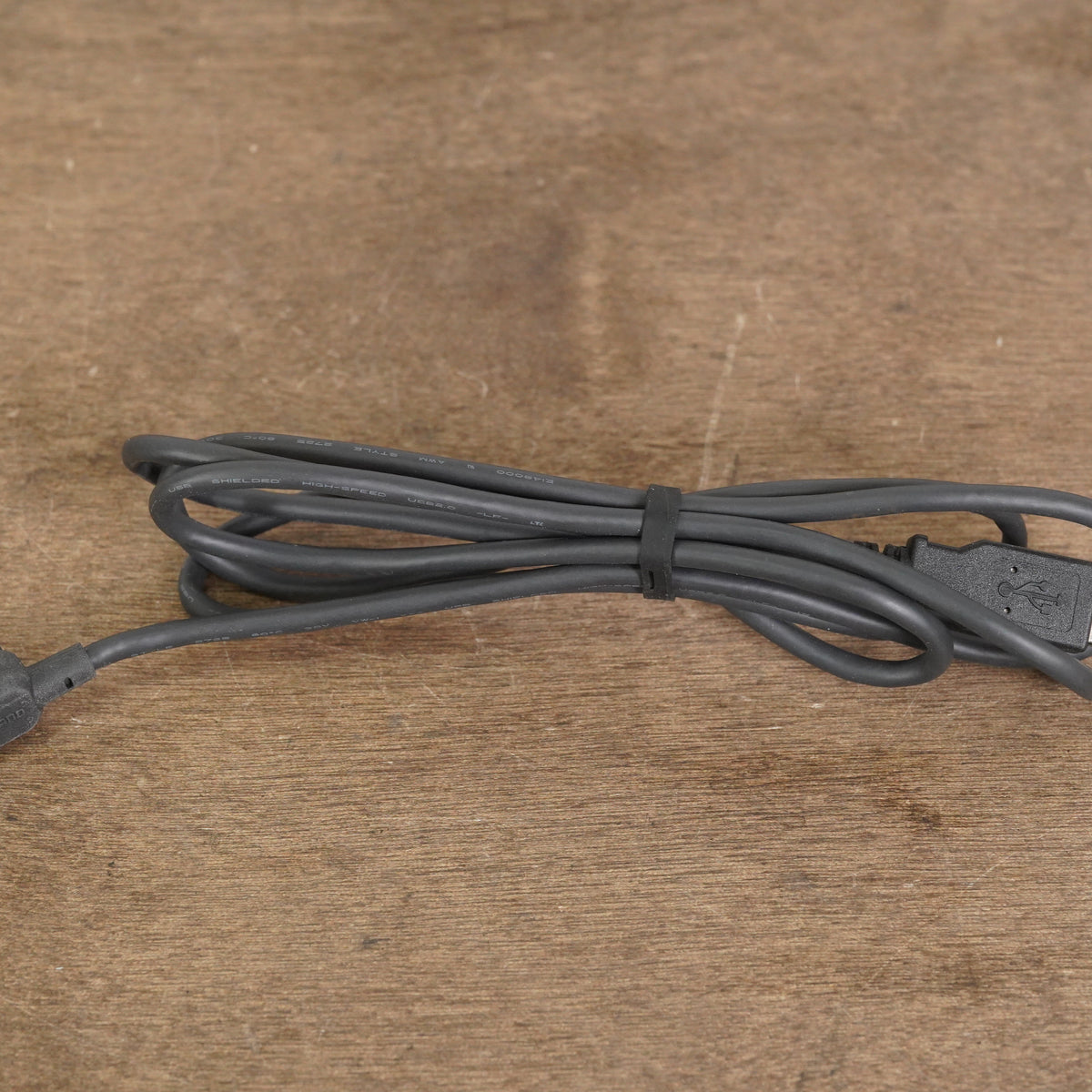 Shimano EW-EC300 Di2 Charging Cable – Elevate Cycling