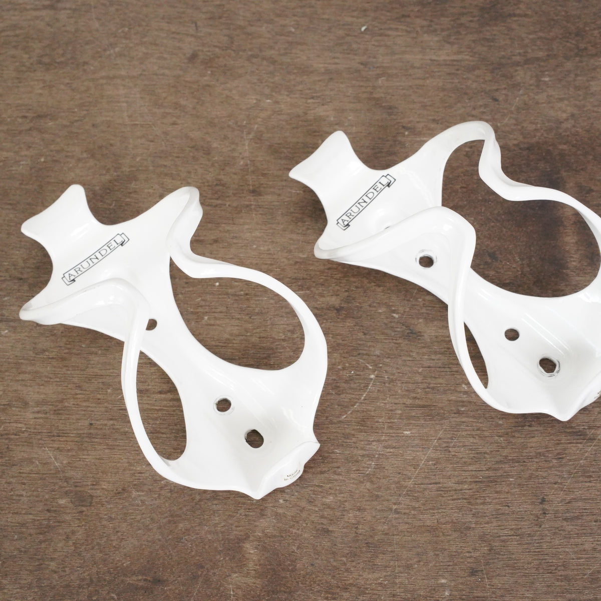 (2) Arundel Mandible Carbon Water Bottle Cages 63g – Elevate Cycling