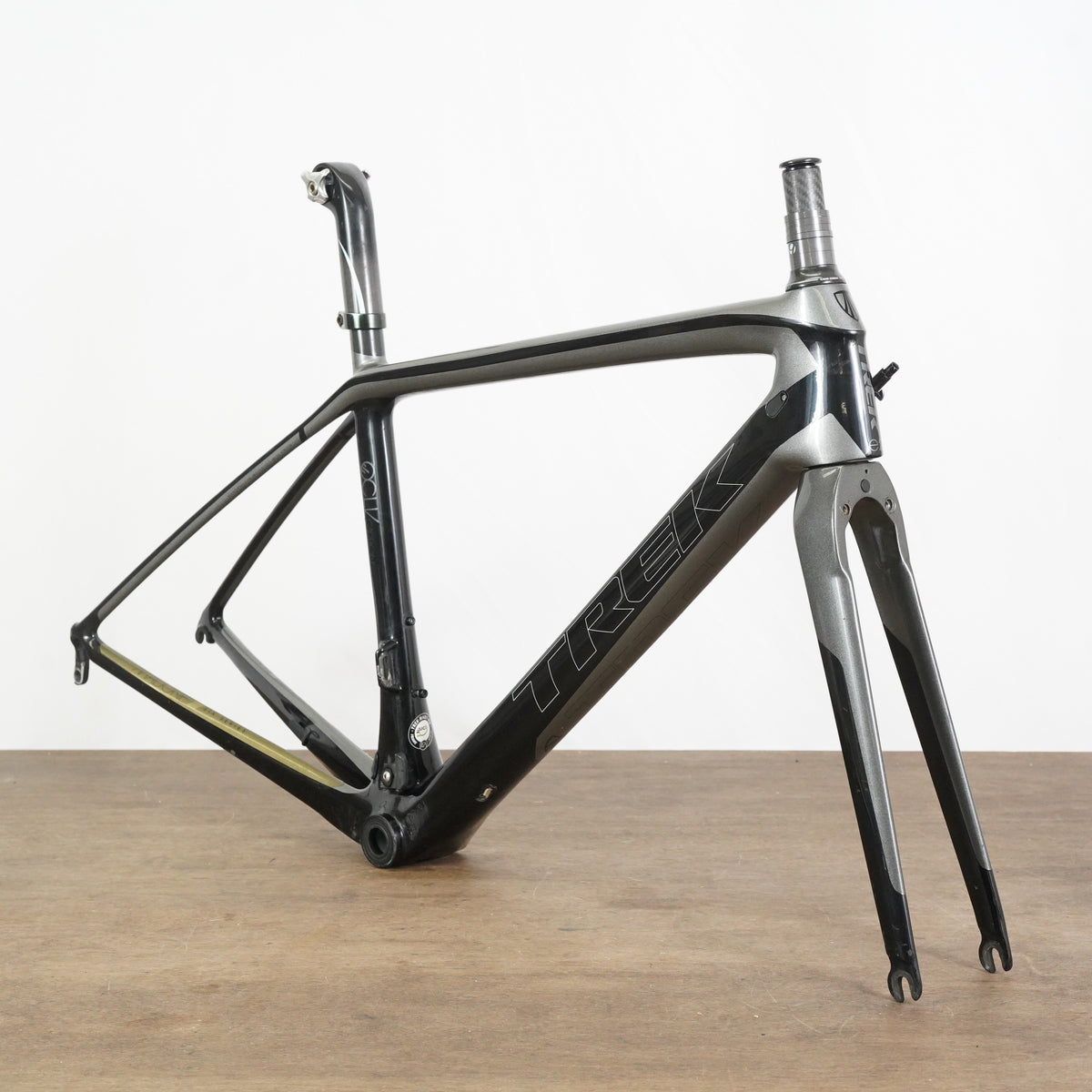 50cm Trek Madone 6 Series Carbon Rim Brake Road Frameset – Elevate Cycling