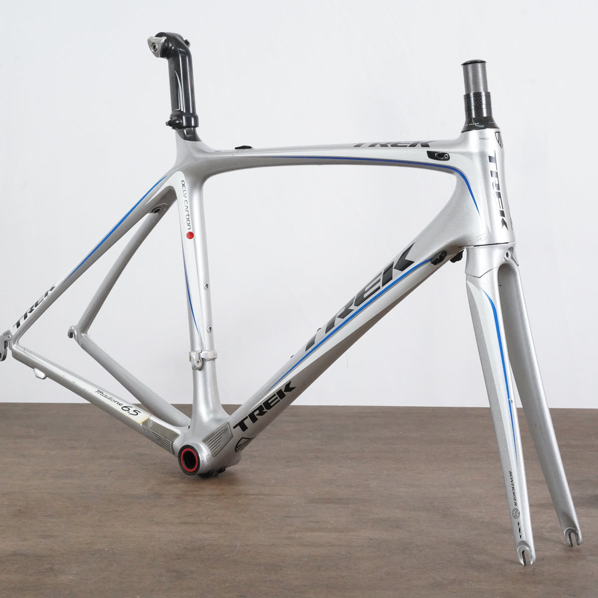 54cm Trek Madone 6.5 Carbon Rim Brake Road Frameset – Elevate Cycling