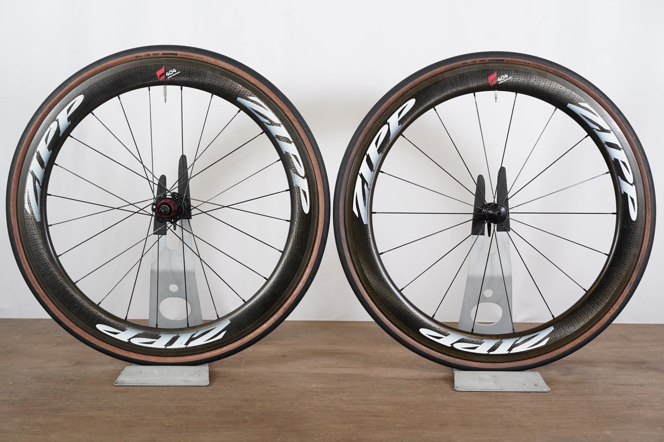 Buy Carbon Rim Brake Wheelset Online | Elevate Cycling