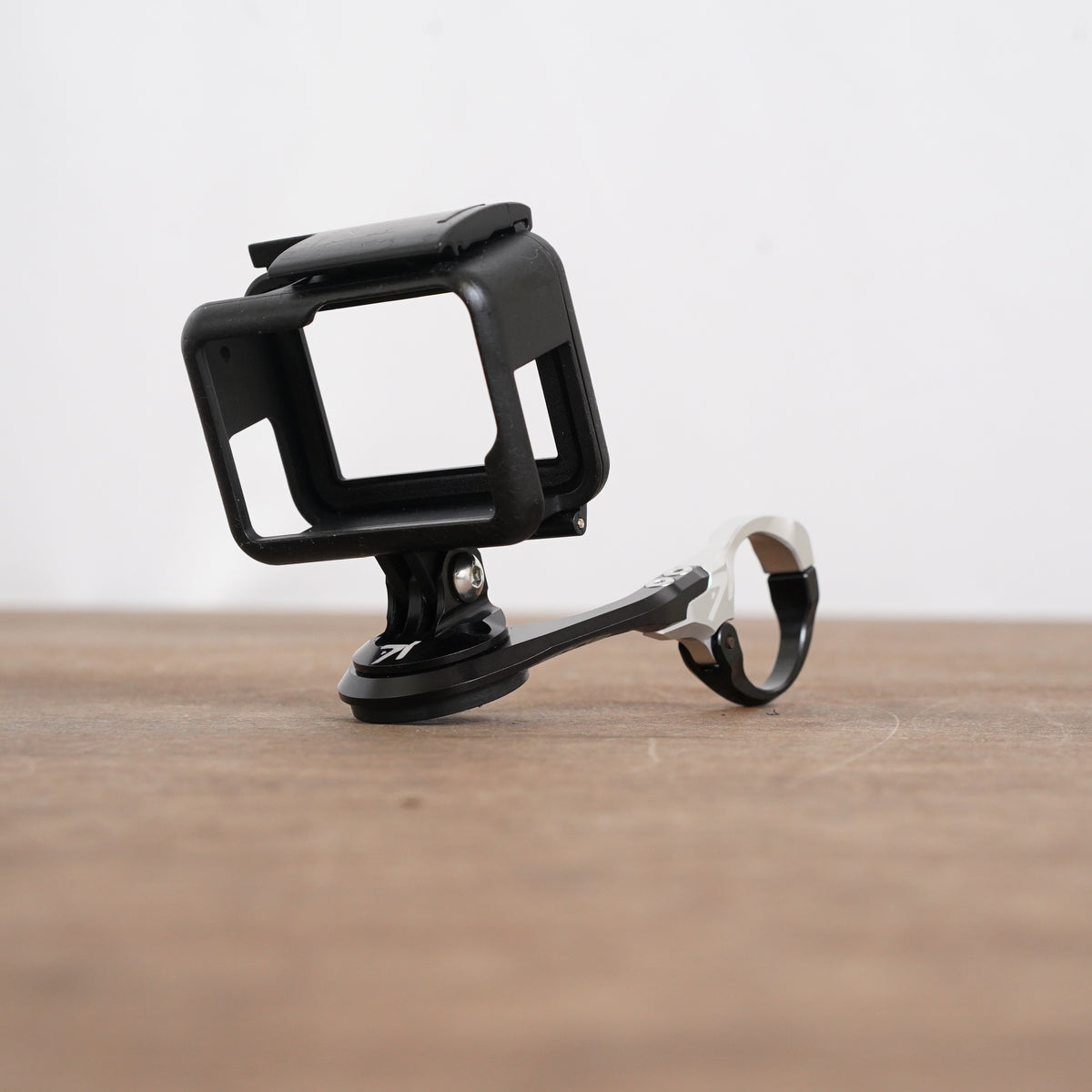 K-EDGE GoPro Out Front Handlebar Cycling Mount + Case – Elevate Cycling