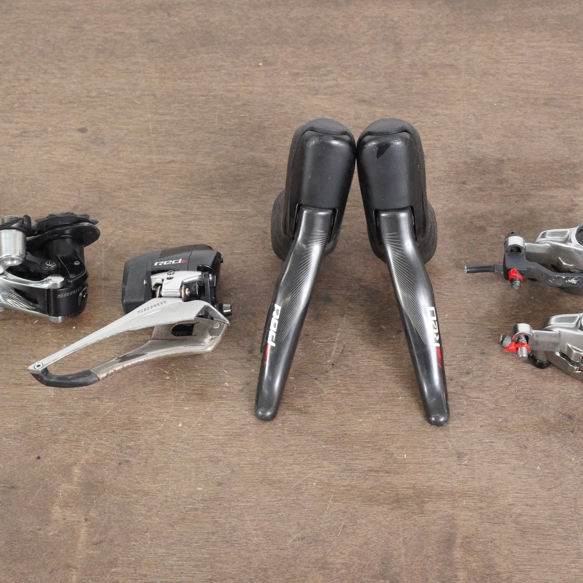 SRAM Red eTap WiFli HRD 11 Speed Wireless Electronic Hydraulic Disc Gr ...