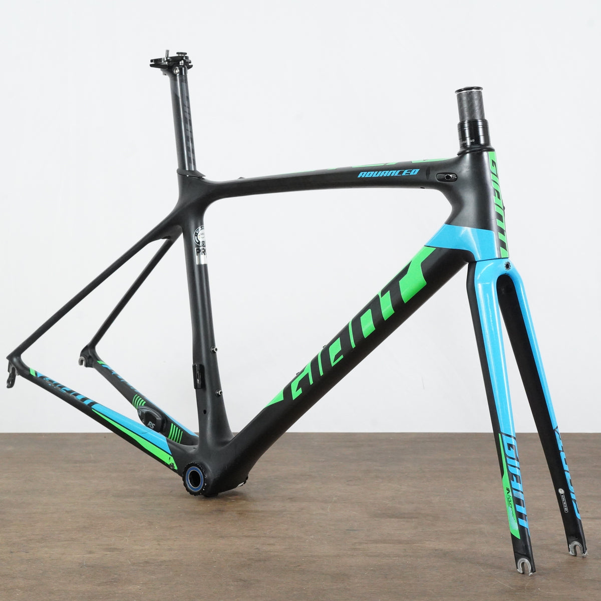 S (Small) Giant TCR Advanced Pro Carbon Rim Brake Road Frameset ...