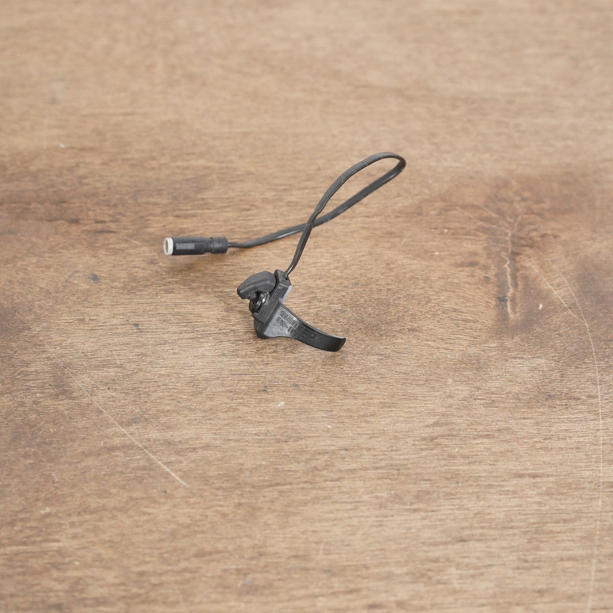 (1) Shimano SW-R610 Di2 Sprint Shifter – Elevate Cycling