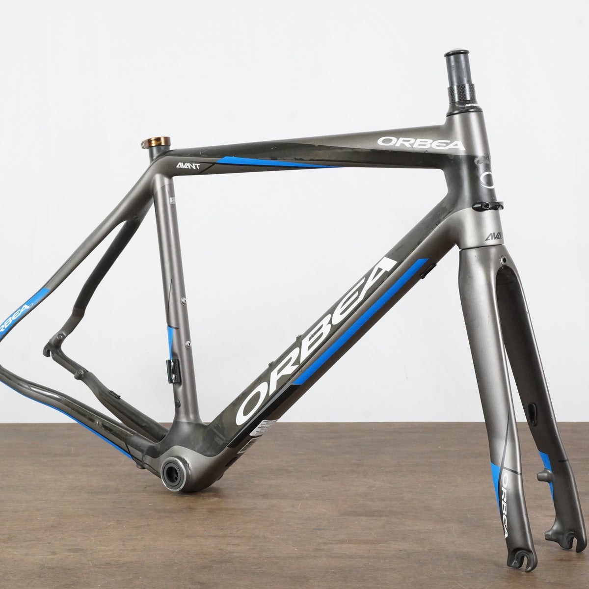 53cm Orbea Avant Carbon Disc Brake Road Frameset – Elevate Cycling