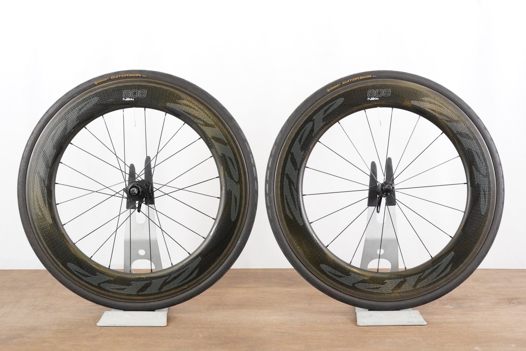 Buy Carbon Rim Brake Wheelset Online | Elevate Cycling