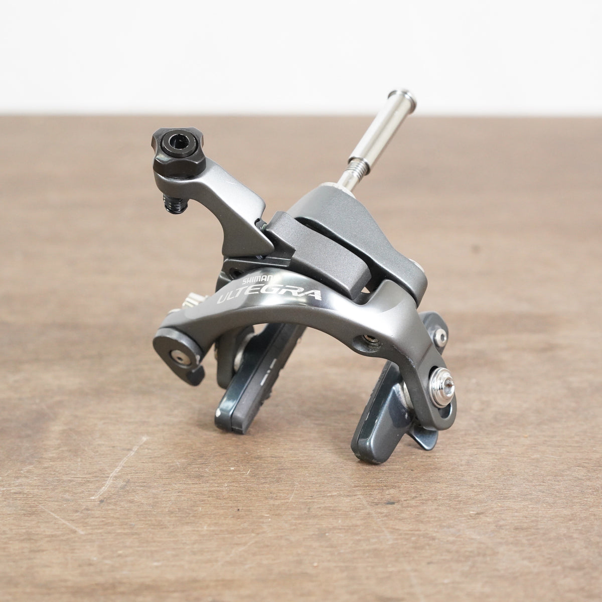 (1) FRONT Shimano Ultegra BR-6800 Standard Center Mount Rim Brake Cali ...