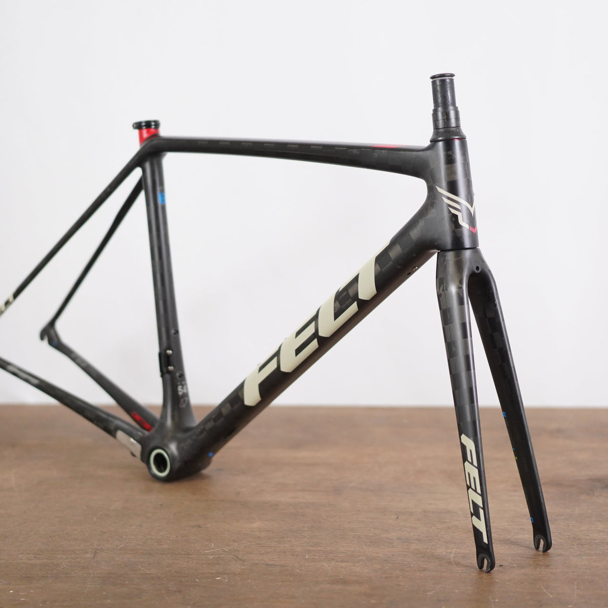 54cm Felt FR FRD Carbon Rim Brake Road Frameset – Elevate Cycling