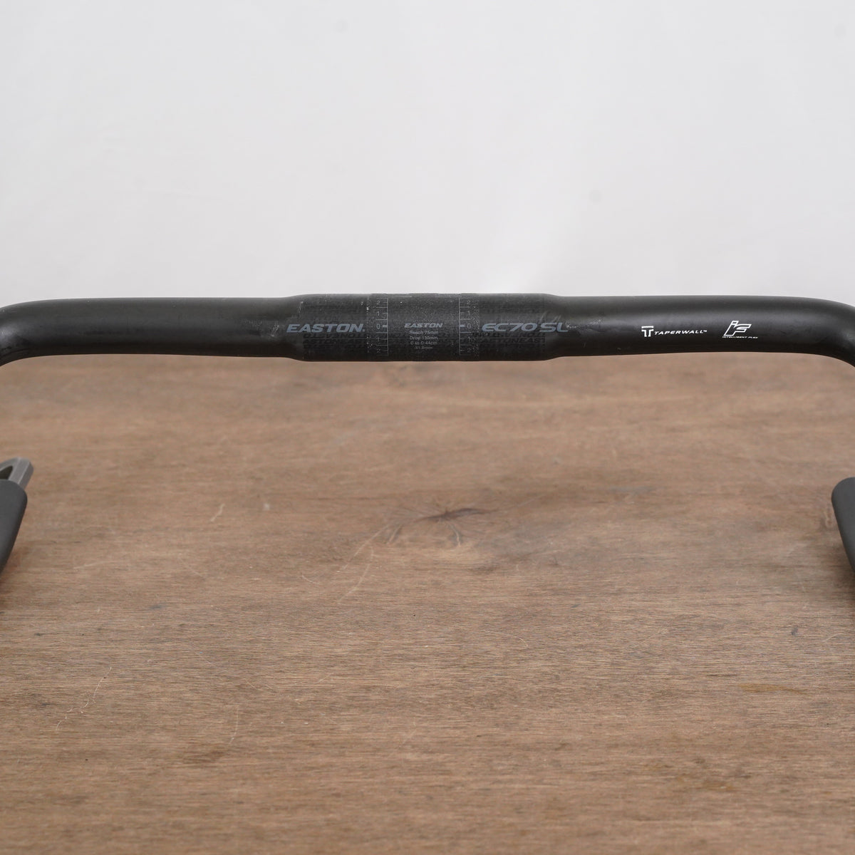 44cm Easton EC70 SL Carbon Compact Road Handlebar 31.8mm EC 70 ...