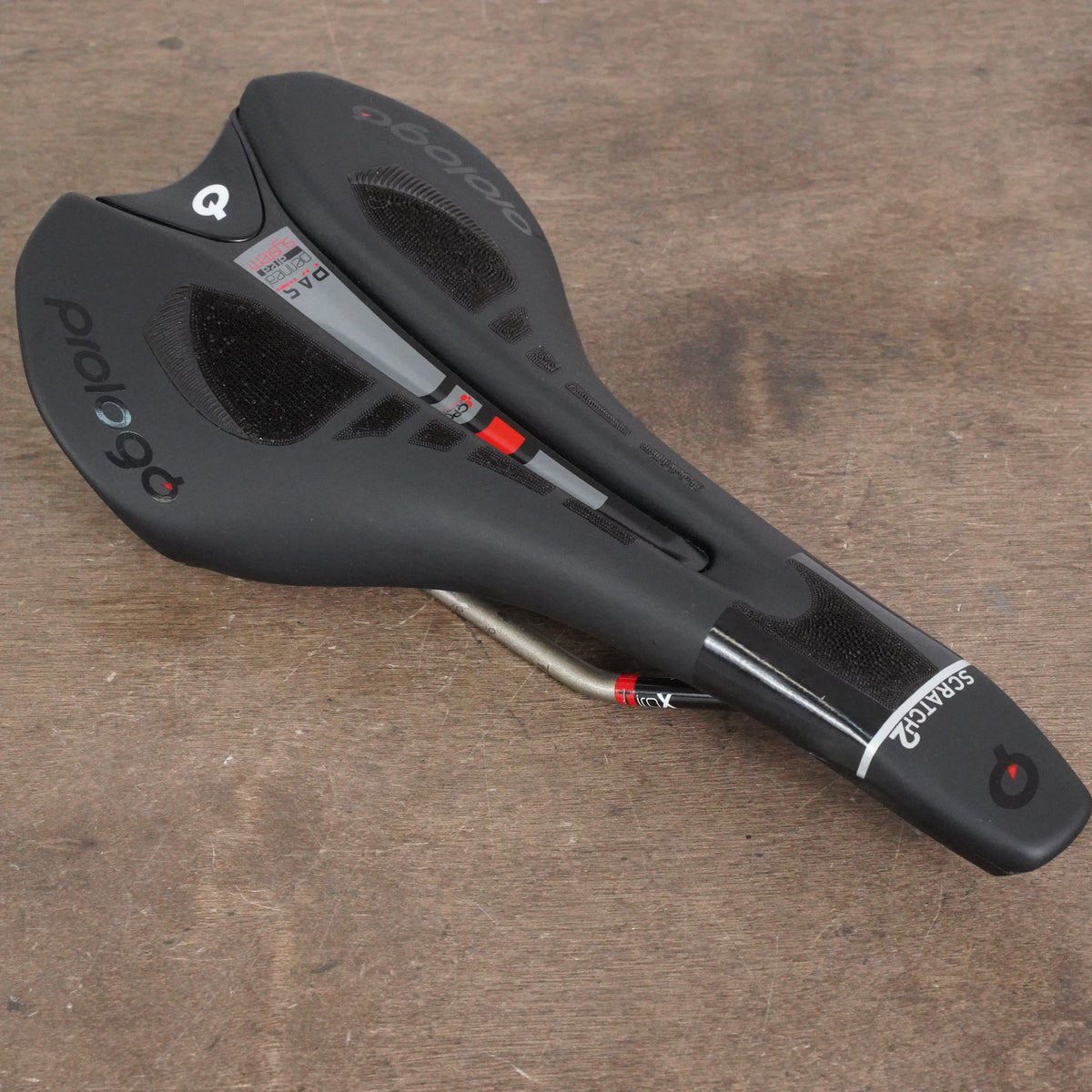 140mm Prologo Scratch 2 TiroX Rail Road Saddle 231g – Elevate Cycling