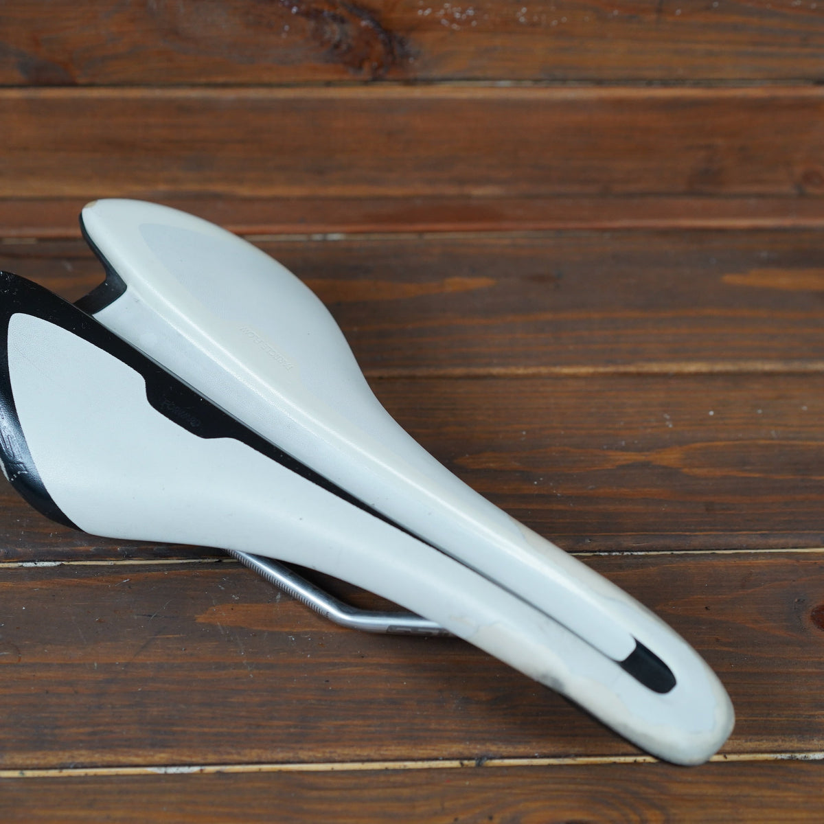 Giant Contact SL Road Saddle – Elevate Cycling